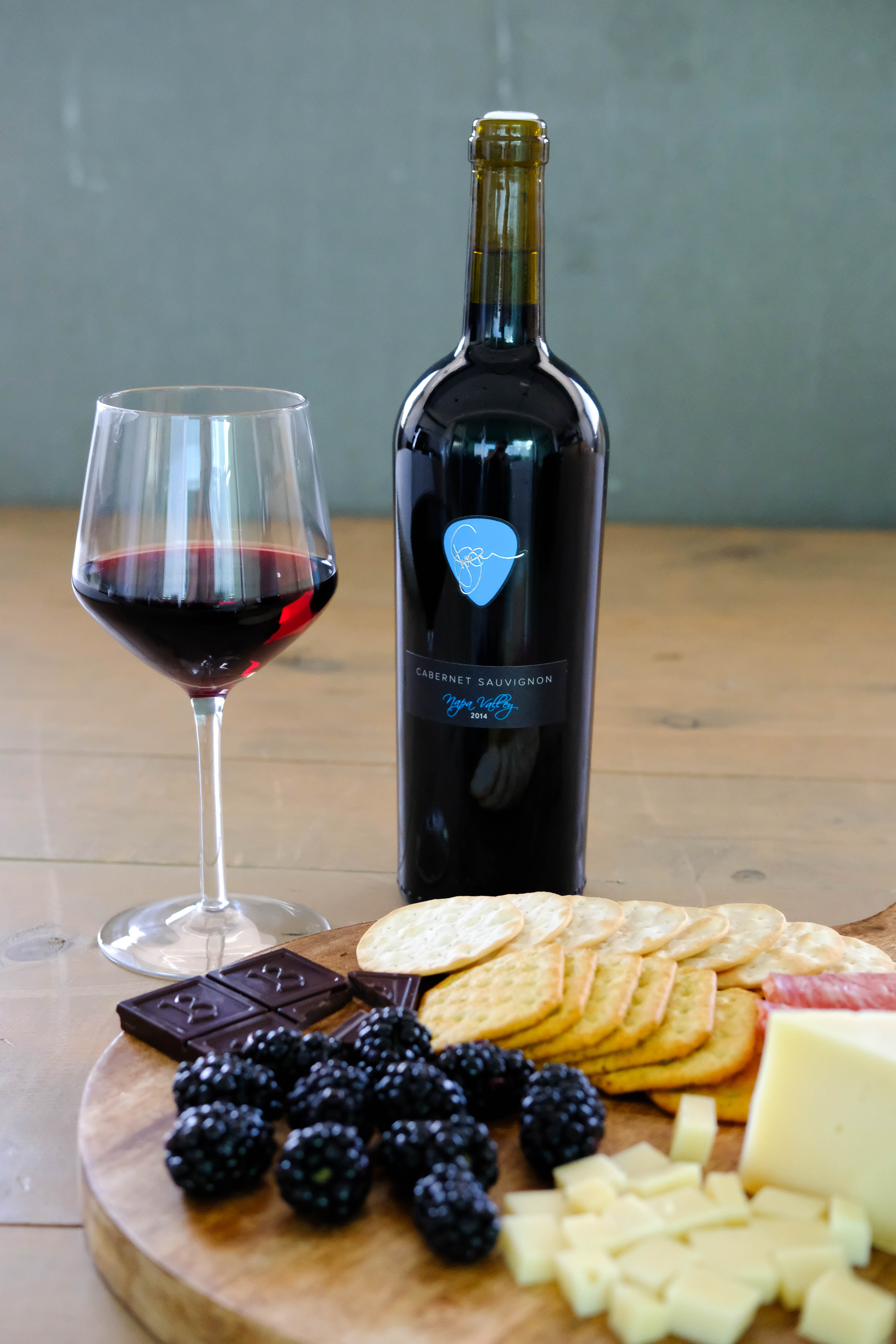 New Signature Series Wine: Sara Evans Napa Valley Cabernet Sauvignon ...