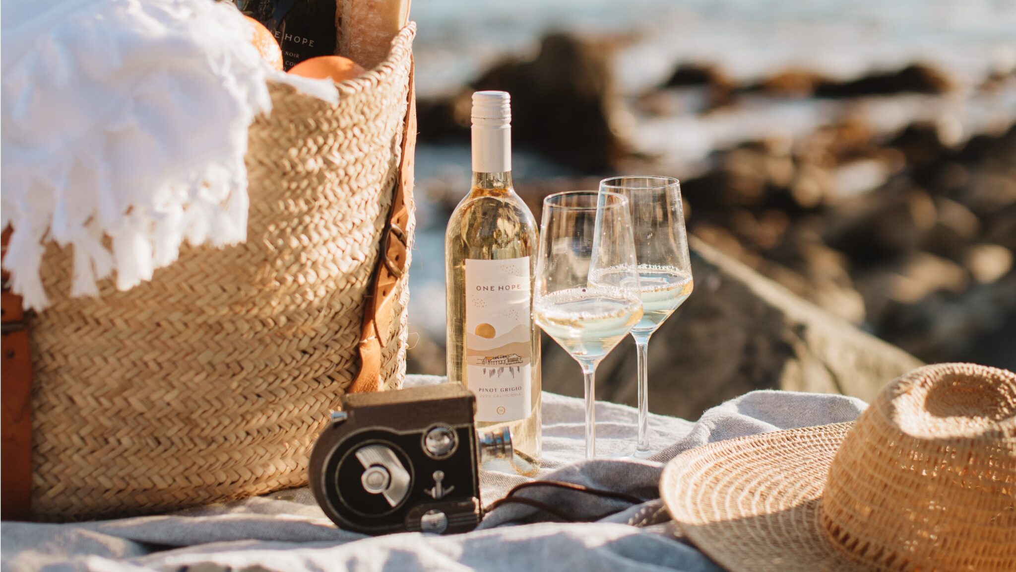 Is White Wine Healthy? Benefits vs. Red Wine Explained - ONEHOPE Blog
